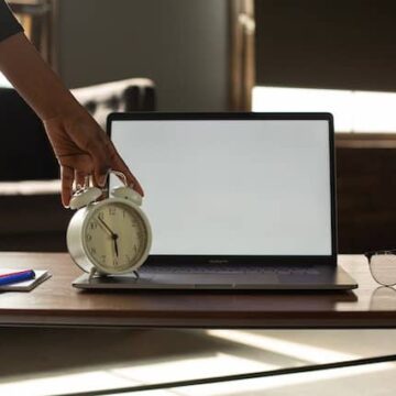 What is Flextime? Definition and Understanding its Benefits